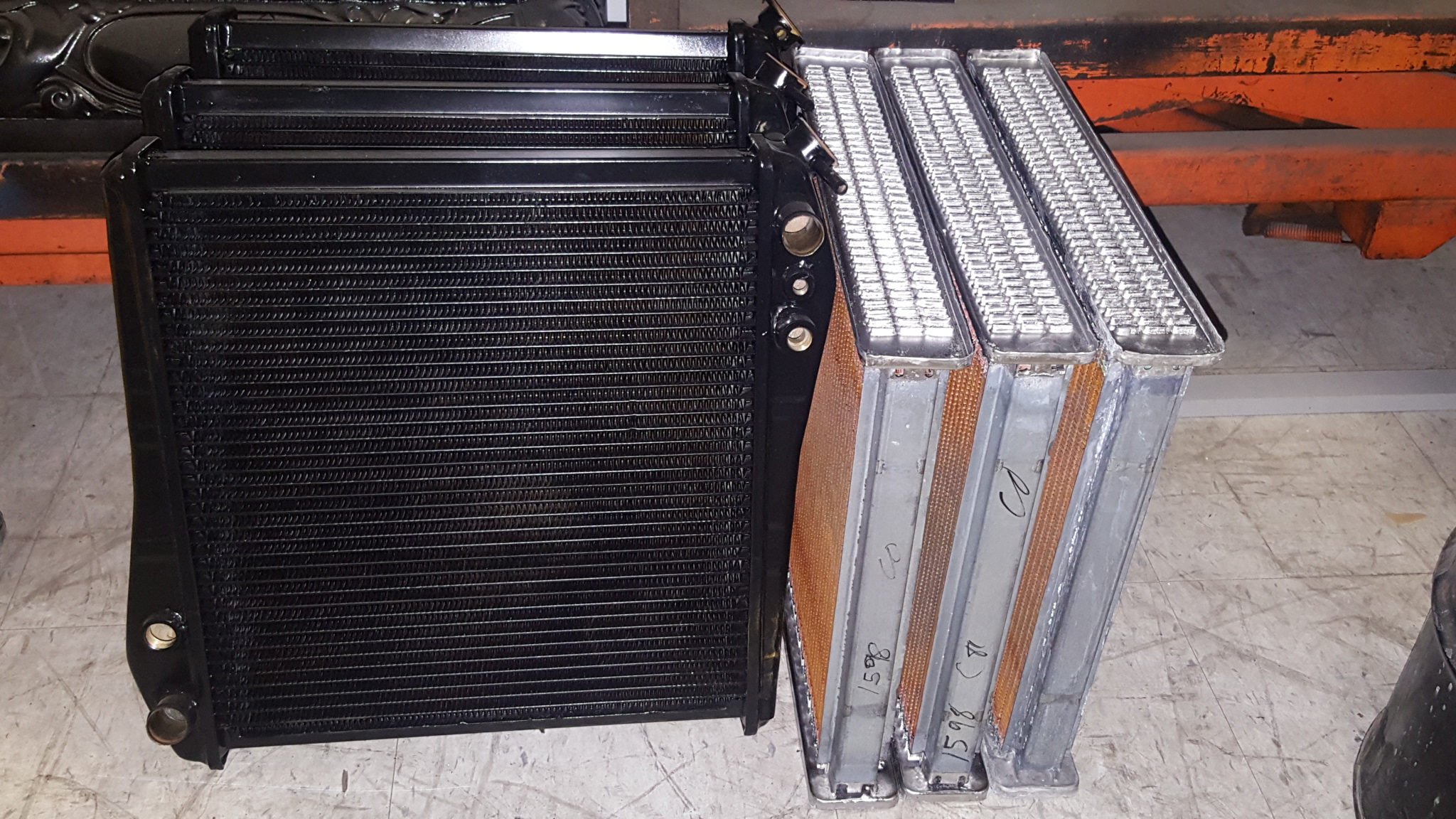 Custom Built High Efficiency Dwarf Car Radiators Motor Mission Custom Built High Efficiency Dwarf Car Radiators Motor Mission