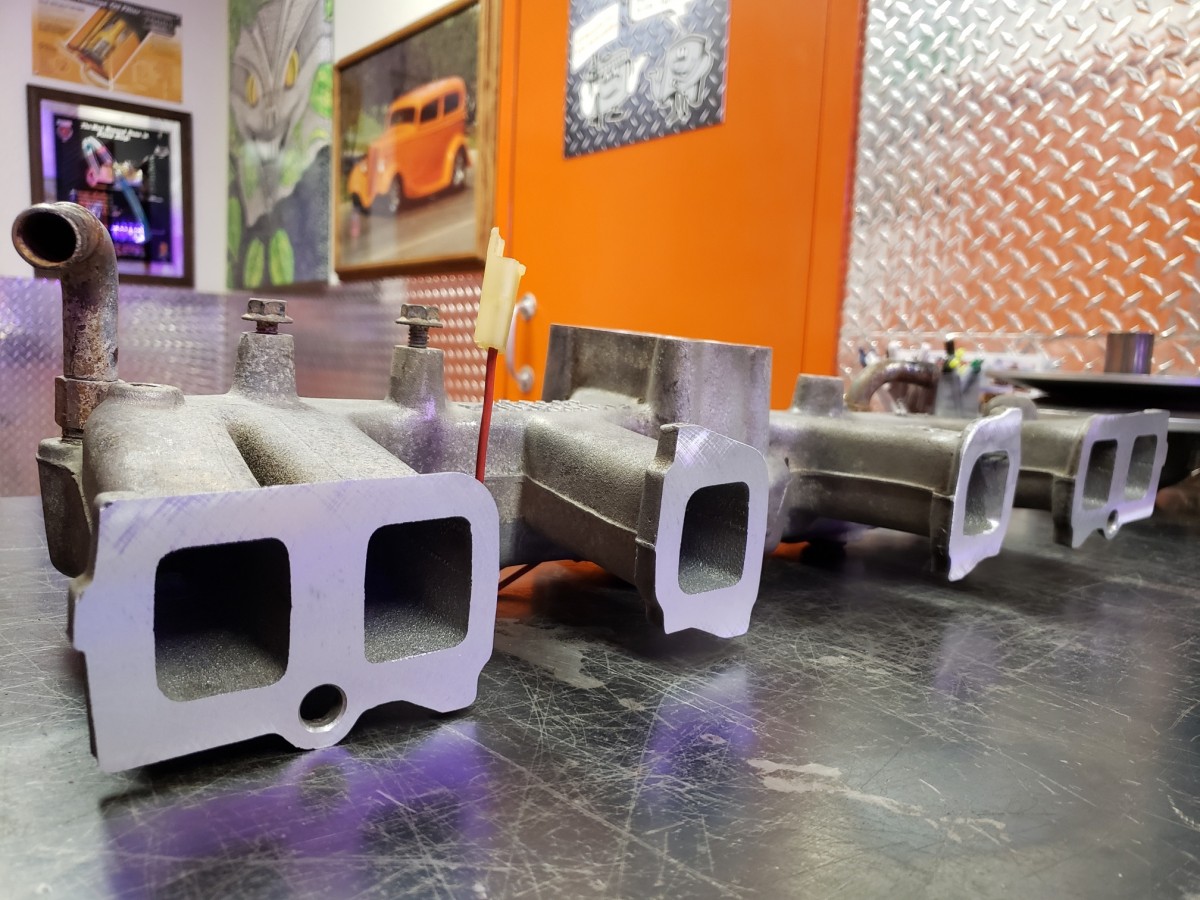 Aluminum Inline Six Cylinder Intake Manifold Surface Milling and ...