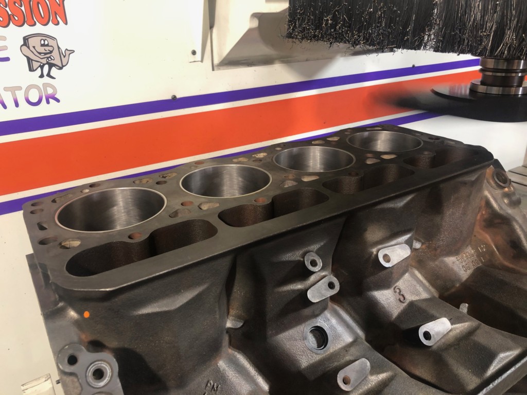 Diesel-Engine-Block-Machining-04-15-2021.jpg - Motor Mission Machine ... Diesel-Engine-Block-Machining-04-15-2021.jpg - Motor Mission Machine ...