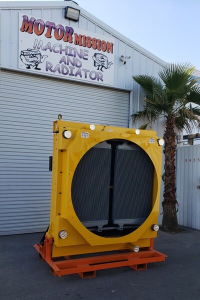 Komatsu WA900 Loader Mesabi Radiator, Aftercoolers and Mesabi Hydraulic ...