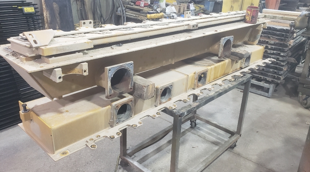 Caterpillar 793C Mining Haul Truck Folded Radiator Core Radiator Repair ...