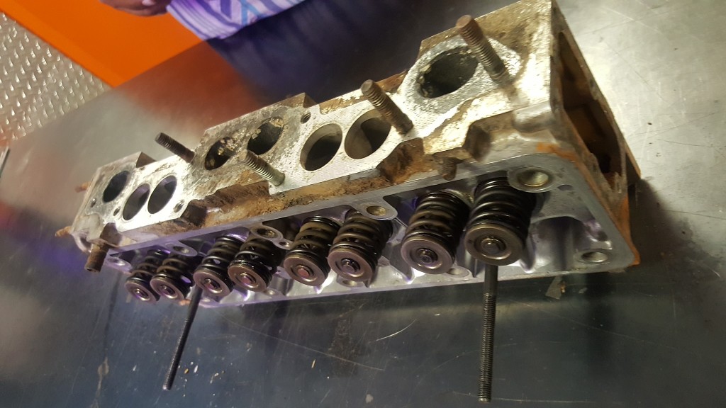 Case 1830 Uniloader Skidsteer Tractor Continental Renault 1.1 Cylinder ...