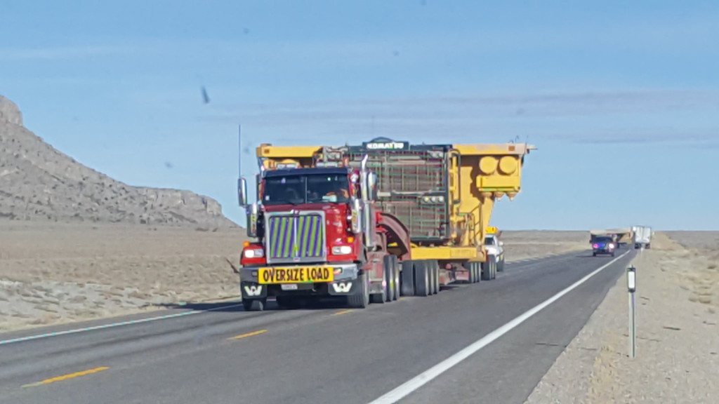 Komatsu-930E-Haul-Truck-12-12-2016 - Motor Mission Machine and Radiator